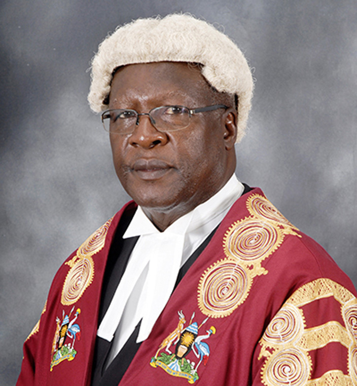 Chief Justice names anti-graft task force - 93.3 KFM
