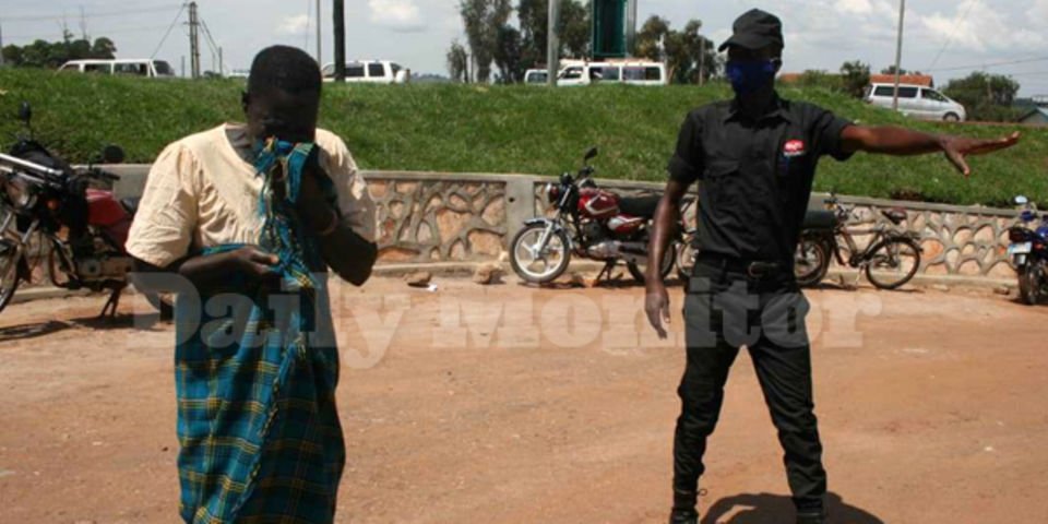 Building collapses on casual worker at Nytil factory - 93.3 KFM